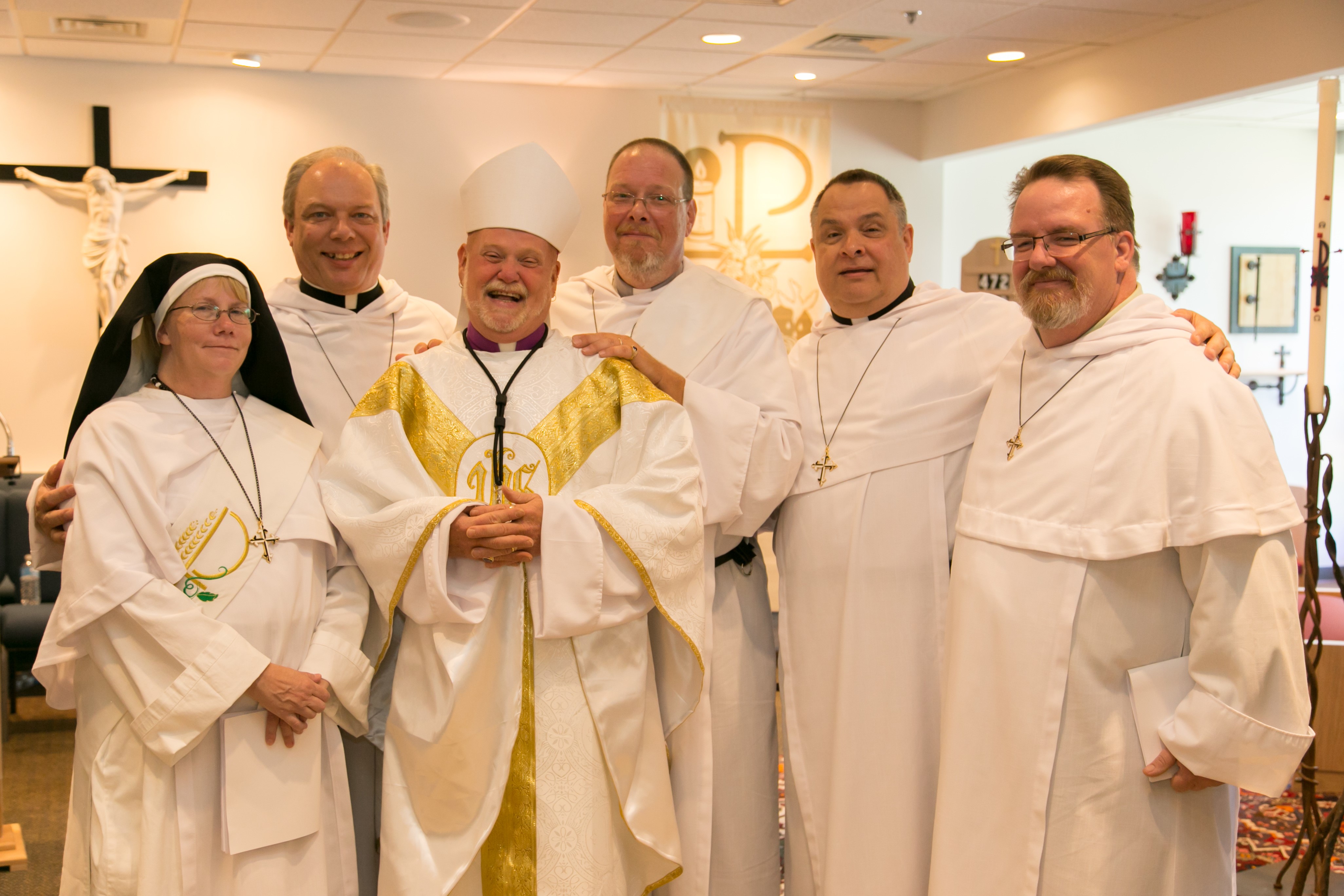 Happy Dominicans | The Order of Preachers, Independent